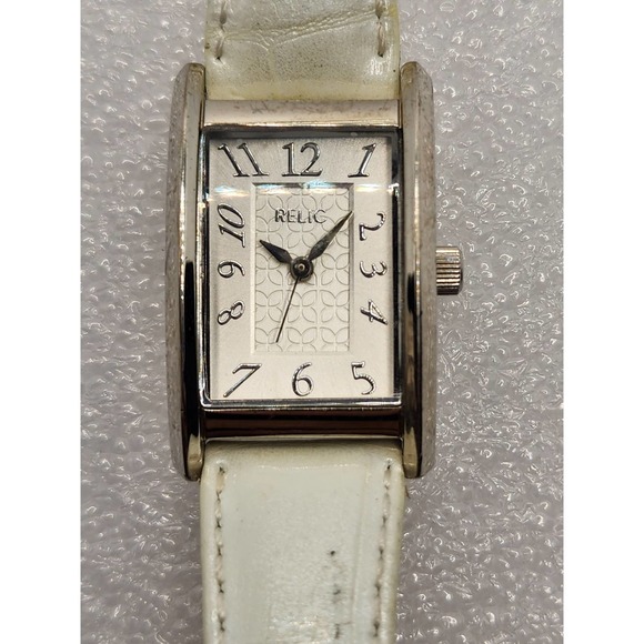 Relic | Accessories | Relic Tank 2mm Quartz Watch White 15mm Band ...